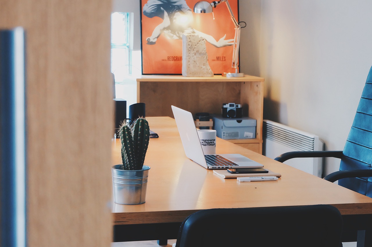 Das ideale Arbeitszimmer für Lehrer - 3 Bereiche die nicht fehlen dürfen
